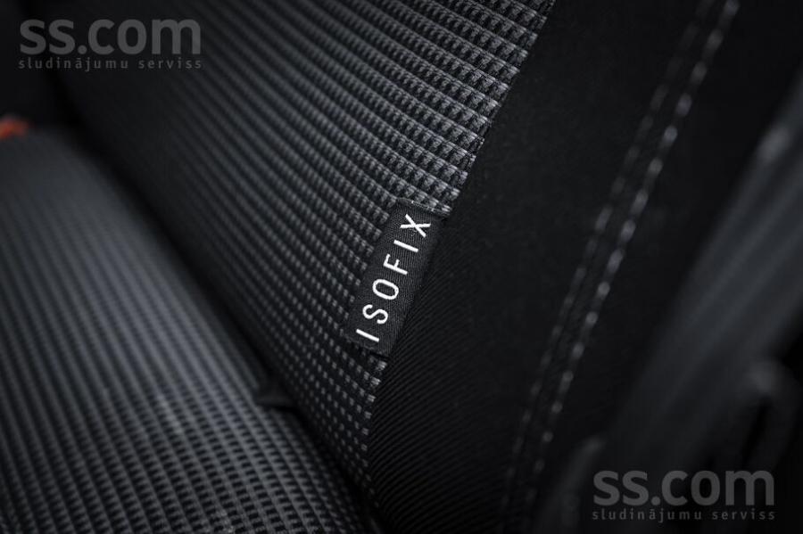 Melns Hyundai i30 2012 Rīga, ar dzinēja tilpumu 1.40 L un nobraukumu 236 tūkst. km par 4500 €, foto 13 vietnē AUTOMOTO.COM.LV