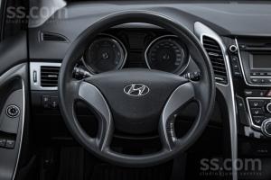 Melns Hyundai i30 2012 Rīga, ar dzinēja tilpumu 1.40 L un nobraukumu 236 tūkst. km par 4500 €, foto 18 vietnē AUTOMOTO.COM.LV