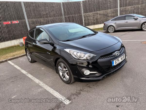 Черный Хендай i30 2014 в Таллин, объемом двигателя 1.60 л и пробегом 142 тыс. км за 6500 €, фото 3 на AUTOMOTO.COM.LV