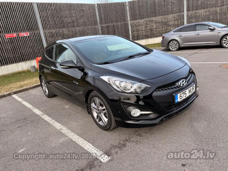 Черный Хендай i30 2014 в Таллин, объемом двигателя 1.60 л и пробегом 142 тыс. км за 6500 €, фото 4 на AUTOMOTO.COM.LV