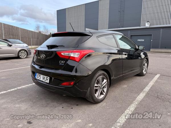Черный Хендай i30 2014 в Таллин, объемом двигателя 1.60 л и пробегом 142 тыс. км за 6500 €, фото 5 на AUTOMOTO.COM.LV