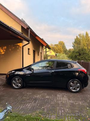 Черный Хендай i30 2014 в Таллин, объемом двигателя 1.60 л и пробегом 150 тыс. км за 5500 €, фото 8 на AUTOMOTO.COM.LV
