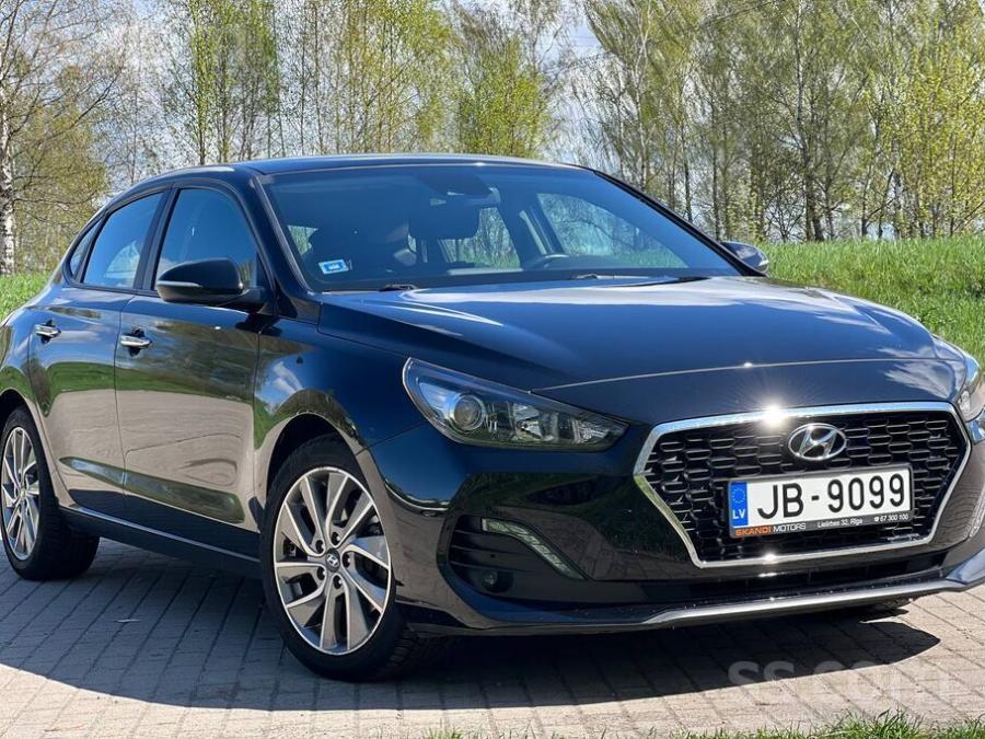 Melns Hyundai i30 2018 Rīga, ar dzinēja tilpumu 1.40 L un nobraukumu 54 tūkst. km par 15900 €, foto 4 vietnē AUTOMOTO.COM.LV