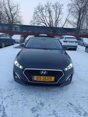 Melns Hyundai i30 2018 Marijampole, ar dzinēja tilpumu 1.35 L un nobraukumu 169 tūkst. km par 5999 €, foto  vietnē AUTOMOTO.COM.LV