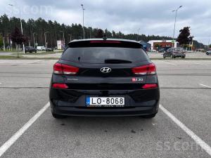 Melns Hyundai i30 2018 Rīga, ar dzinēja tilpumu 1.60 L un nobraukumu 129 tūkst. km par 9900 €, foto 7 vietnē AUTOMOTO.COM.LV