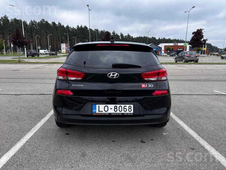 Melns Hyundai i30 2018 Rīga, ar dzinēja tilpumu 1.60 L un nobraukumu 129 tūkst. km par 9900 €, foto 7 vietnē AUTOMOTO.COM.LV