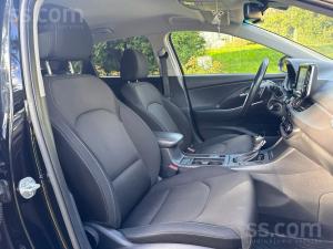 Melns Hyundai i30 2018 Rīga, ar dzinēja tilpumu 1.60 L un nobraukumu 129 tūkst. km par 9900 €, foto 22 vietnē AUTOMOTO.COM.LV