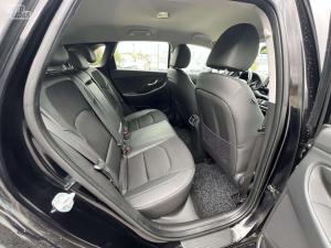 Black Hyundai i30 2019 in Siauliai, with an engine capacity of 1.60 L and mileage of 202 thousand km for 9800 €, photo 28 on AUTOMOTO.COM.LV