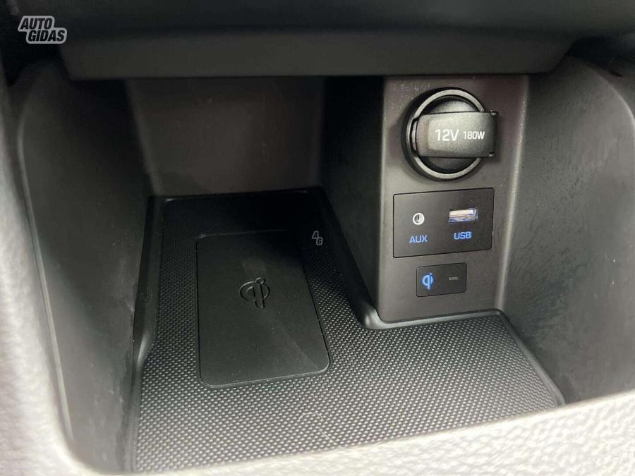 Black Hyundai i30 2019 in Siauliai, with an engine capacity of 1.60 L and mileage of 202 thousand km for 9800 €, photo 32 on AUTOMOTO.COM.LV