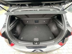 Black Hyundai i30 2019 in Siauliai, with an engine capacity of 1.60 L and mileage of 202 thousand km for 9800 €, photo 34 on AUTOMOTO.COM.LV