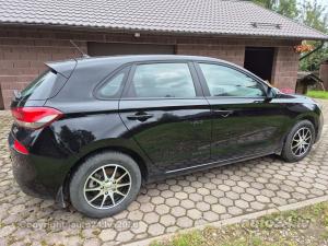 Melns Hyundai i30 2020 Pelva, ar dzinēja tilpumu 1.40 L un nobraukumu 26 tūkst. km par 10500 €, foto 3 vietnē AUTOMOTO.COM.LV