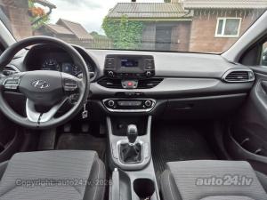 Melns Hyundai i30 2020 Pelva, ar dzinēja tilpumu 1.40 L un nobraukumu 26 tūkst. km par 10500 €, foto 7 vietnē AUTOMOTO.COM.LV