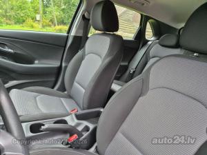 Melns Hyundai i30 2020 Pelva, ar dzinēja tilpumu 1.40 L un nobraukumu 26 tūkst. km par 10500 €, foto 8 vietnē AUTOMOTO.COM.LV