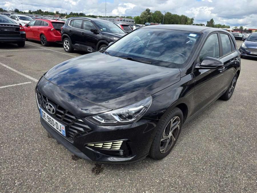 Черный Хендай i30 2022 в Вильнюс, объемом двигателя 1.60 л и пробегом 188 тыс. км за 9800 €, фото 1 на AUTOMOTO.COM.LV