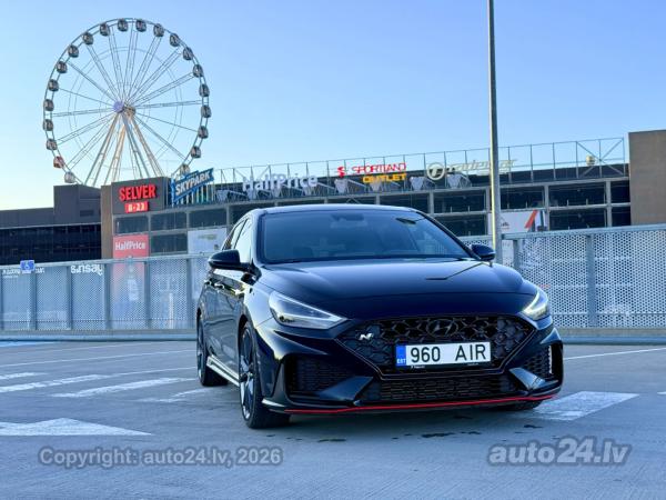 Hyundai i30 2023 Tallina vietnÄ Melns Hyundai i30 2023 Tallina, ar dzinÄja tilpumu 2.00 L un nobraukumu 46 tÅ«kst. km par 29900 ā¬, foto 3 vietnÄ AUTOMOTO.COM.LV