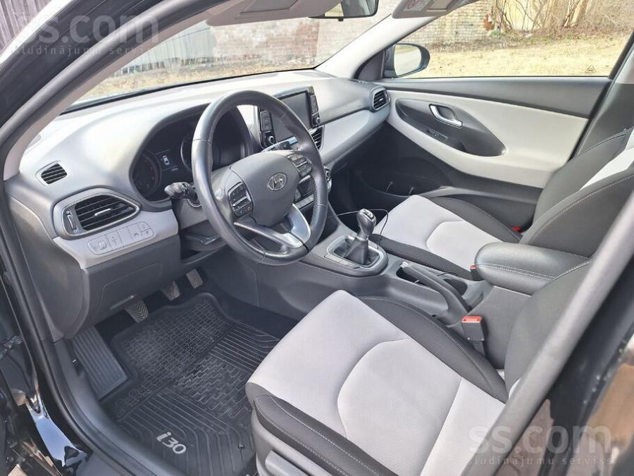 Melns Hyundai i30 2019 Rīga, ar dzinēja tilpumu 1.00 L un nobraukumu 73 tūkst. km par 11850 €, foto 7 vietnē AUTOMOTO.COM.LV