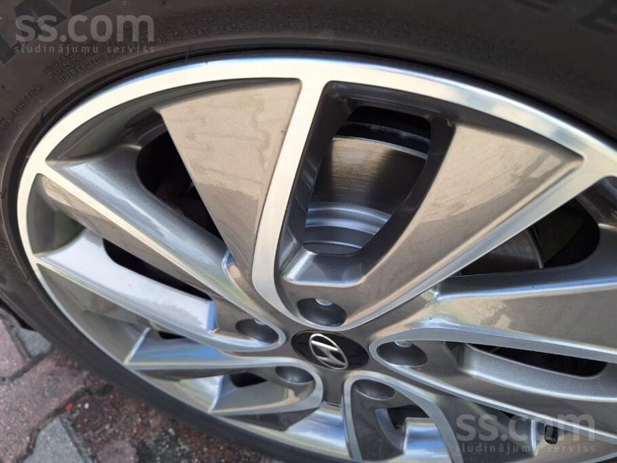 Черный Хендай i30 2019 в Рига, объемом двигателя 1.00 л и пробегом 76 тыс. км за 11200 €, фото 10 на AUTOMOTO.COM.LV