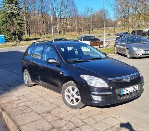 Black Hyundai i30 2008 in Vilnius, with an engine capacity of 1.60 L and mileage of 280 thousand km for 1500 €, photo  on AUTOMOTO.COM.LV