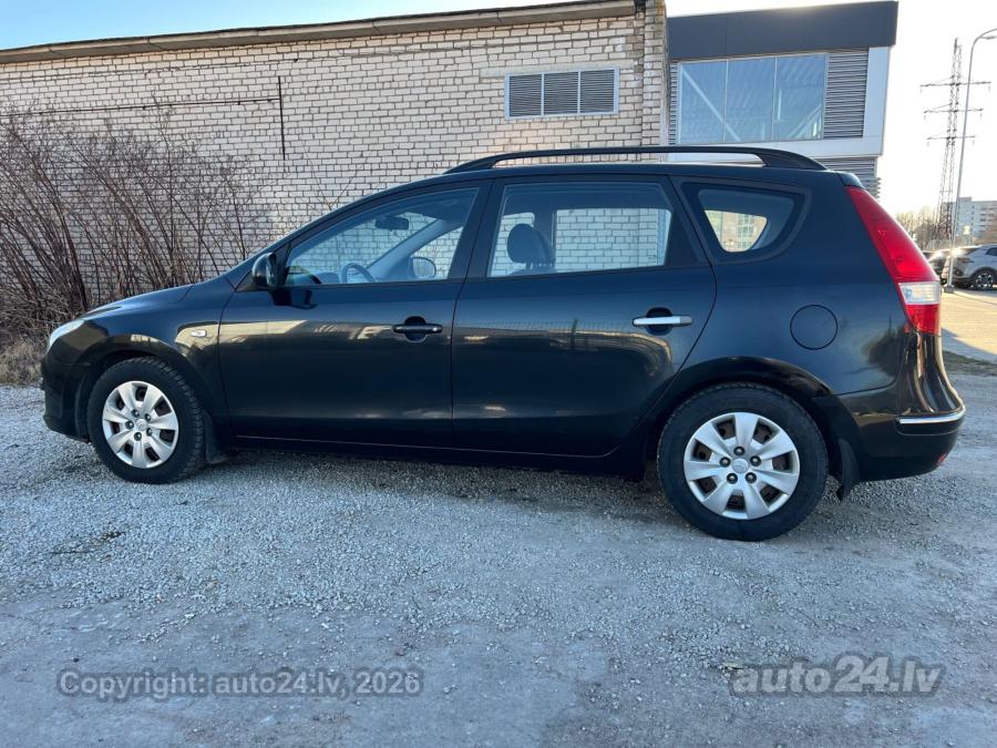 Melns Hyundai i30 2008 Narva, ar dzinēja tilpumu 1.60 L un nobraukumu 194 tūkst. km par 1499 €, foto 9 vietnē AUTOMOTO.COM.LV