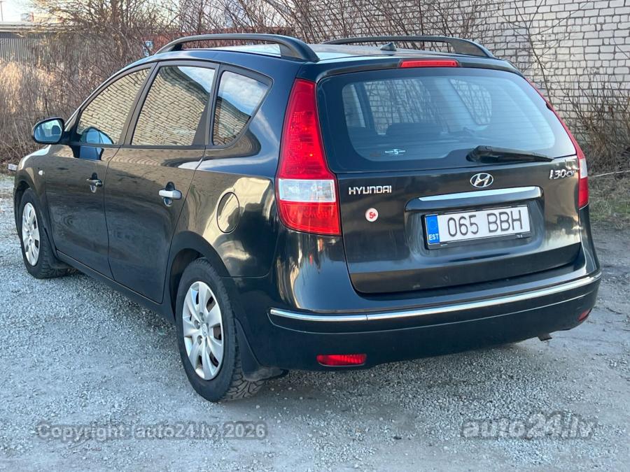 Melns Hyundai i30 2008 Narva, ar dzinēja tilpumu 1.60 L un nobraukumu 194 tūkst. km par 1499 €, foto 11 vietnē AUTOMOTO.COM.LV