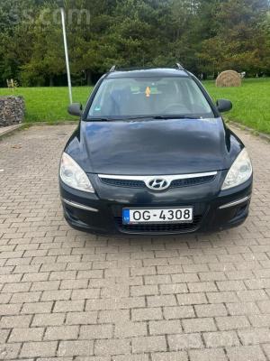 Melns Hyundai i30 2008 Tukums, ar dzinēja tilpumu 1.60 L un nobraukumu 254 tūkst. km par 2700 €, foto 8 vietnē AUTOMOTO.COM.LV