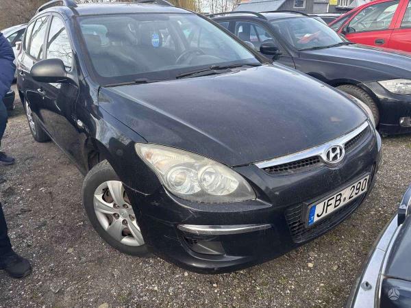 Melns Hyundai i30 2009 Ukmergė, ar dzinēja tilpumu 1.58 L un nobraukumu 270 tūkst. km par 1140 €, foto 3 vietnē AUTOMOTO.COM.LV