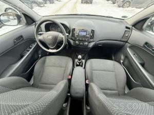 Melns Hyundai i30 2010 Rīga, ar dzinēja tilpumu 1.60 L un nobraukumu 0 tūkst. km par 2990 €, foto 23 vietnē AUTOMOTO.COM.LV