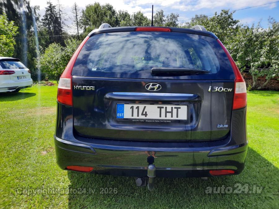 Черный Хендай i30 2010 в Сууре-Яани, объемом двигателя 1.60 л и пробегом 207 тыс. км за 2900 €, фото 5 на AUTOMOTO.COM.LV
