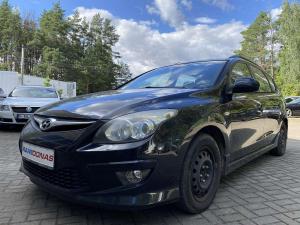 Черный Хендай i30 2011 в Ионава, объемом двигателя 1.40 л и пробегом 234 тыс. км за 950 €, фото 4 на AUTOMOTO.COM.LV