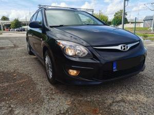 Melns Hyundai i30 2011 Šauļi, ar dzinēja tilpumu 1.60 L un nobraukumu 268 tūkst. km par 4500 €, foto 4 vietnē AUTOMOTO.COM.LV