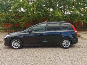 Melns Hyundai i30 2011 Šauļi, ar dzinēja tilpumu 1.60 L un nobraukumu 268 tūkst. km par 4500 €, foto 10 vietnē AUTOMOTO.COM.LV