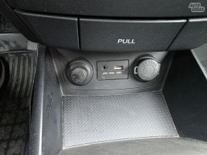 Black Hyundai i30 2012 in Panevezys, with an engine capacity of 1.60 L and mileage of 250 thousand km for 2800 €, photo 25 on AUTOMOTO.COM.LV