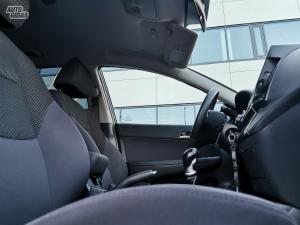 Black Hyundai i30 2012 in Siauliai, with an engine capacity of 1.60 L and mileage of 251 thousand km for 4300 €, photo 18 on AUTOMOTO.COM.LV