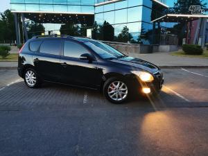 Black Hyundai i30 2012 in Siauliai, with an engine capacity of 1.60 L and mileage of 251 thousand km for 4300 €, photo 28 on AUTOMOTO.COM.LV