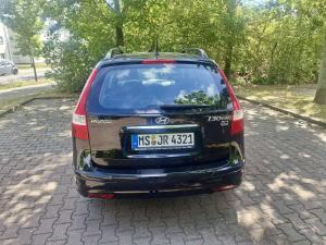 Melns Hyundai i30 2012 Telšiai, ar dzinēja tilpumu 1.40 L un nobraukumu 257 tūkst. km par 2900 €, foto 4 vietnē AUTOMOTO.COM.LV