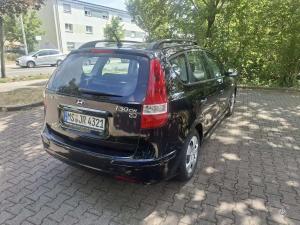 Melns Hyundai i30 2012 Telšiai, ar dzinēja tilpumu 1.40 L un nobraukumu 257 tūkst. km par 2900 €, foto 5 vietnē AUTOMOTO.COM.LV
