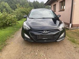 Черный Хендай i30 2013 в Шакяй, объемом двигателя 1.58 л и пробегом 277 тыс. км за 2990 €, фото 4 на AUTOMOTO.COM.LV