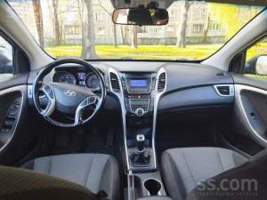 Melns Hyundai i30 2014 Rīga, ar dzinēja tilpumu 1.60 L un nobraukumu 279 tūkst. km par 3050 €, foto 7 vietnē AUTOMOTO.COM.LV