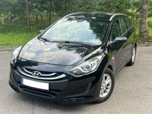 Melns Hyundai i30 2014 Kauņa, ar dzinēja tilpumu 1.59 L un nobraukumu 150 tūkst. km par 5900 €, foto  vietnē AUTOMOTO.COM.LV
