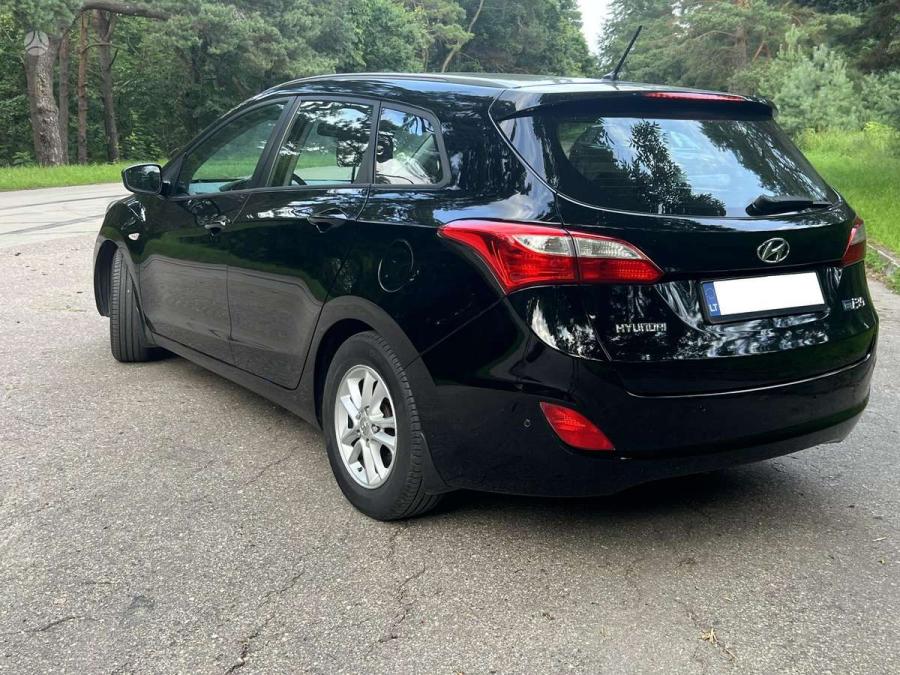 Melns Hyundai i30 2014 Kauņa, ar dzinēja tilpumu 1.59 L un nobraukumu 150 tūkst. km par 5900 €, foto 7 vietnē AUTOMOTO.COM.LV