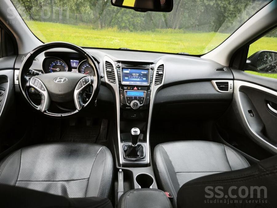 Черный Хендай i30 2015 в Рига, объемом двигателя 1.60 л и пробегом 166 тыс. км за 3950 €, фото 6 на AUTOMOTO.COM.LV