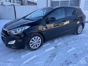 Black Hyundai i30 2016 in Kaunas, with an engine capacity of 1.60 L and mileage of 235 thousand km for 5350 €, photo  on AUTOMOTO.COM.LV