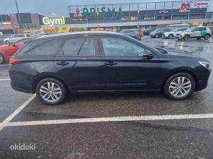 Черный Хендай i30 2017 в Таллин, объемом двигателя 1.60 л и пробегом 125 тыс. км за 11500 €, фото 5 на AUTOMOTO.COM.LV