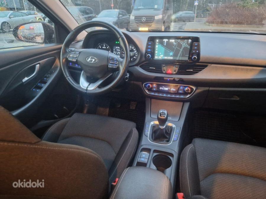Черный Хендай i30 2017 в Таллин, объемом двигателя 1.60 л и пробегом 125 тыс. км за 11500 €, фото 11 на AUTOMOTO.COM.LV