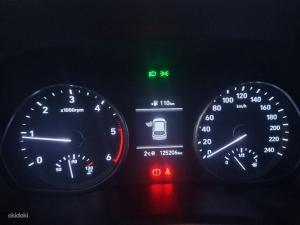 Черный Хендай i30 2017 в Таллин, объемом двигателя 1.60 л и пробегом 125 тыс. км за 11500 €, фото 28 на AUTOMOTO.COM.LV
