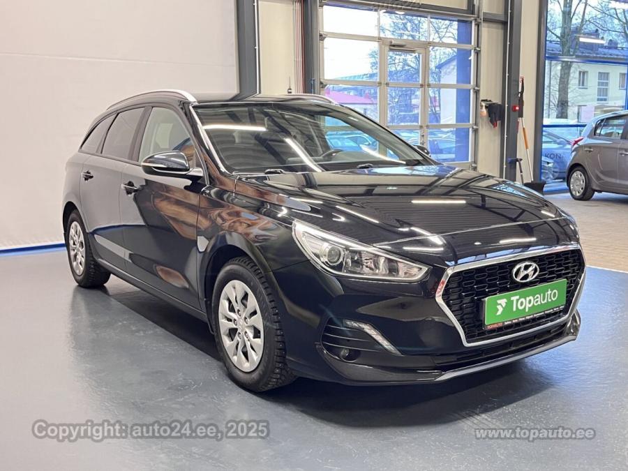 Black Hyundai i30 2018 in Tallinn, with an engine capacity of 1.00 L and mileage of 80 thousand km for 9500 €, photo 2 on AUTOMOTO.COM.LV