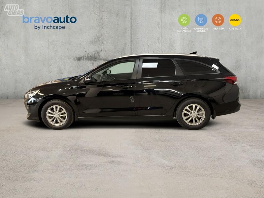 Black Hyundai i30 2020 in Vilnius, with an engine capacity of 1.40 L and mileage of 119 thousand km for 14000 €, photo 3 on AUTOMOTO.COM.LV