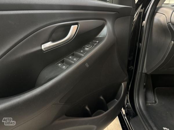 Melns Hyundai i30 2020 Viļņa, ar dzinēja tilpumu 1.40 L un nobraukumu 119 tūkst. km par 13500 €, foto 9 vietnē AUTOMOTO.COM.LV