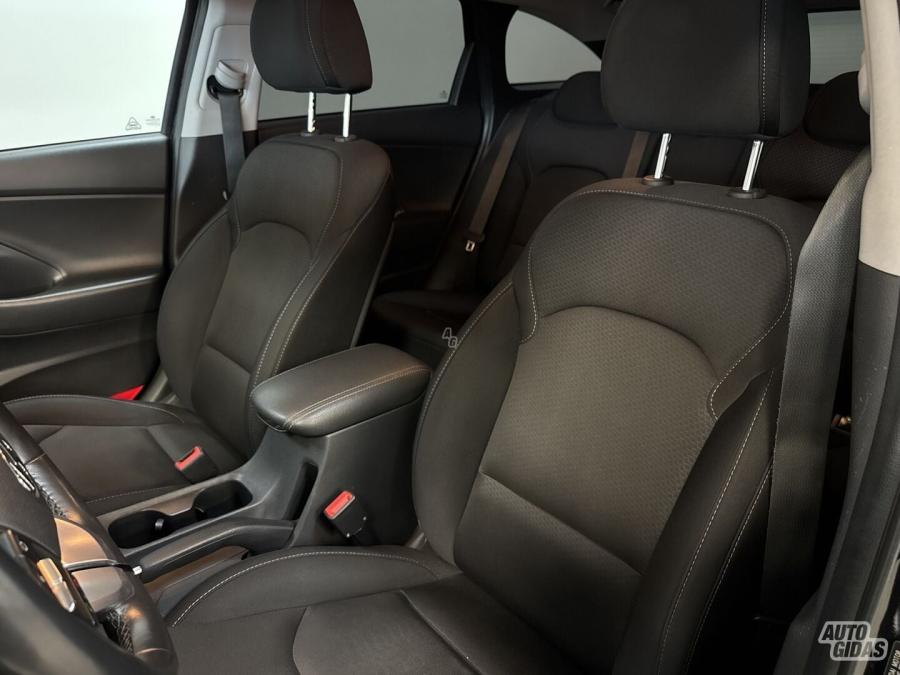 Melns Hyundai i30 2020 Viļņa, ar dzinēja tilpumu 1.40 L un nobraukumu 119 tūkst. km par 13500 €, foto 11 vietnē AUTOMOTO.COM.LV
