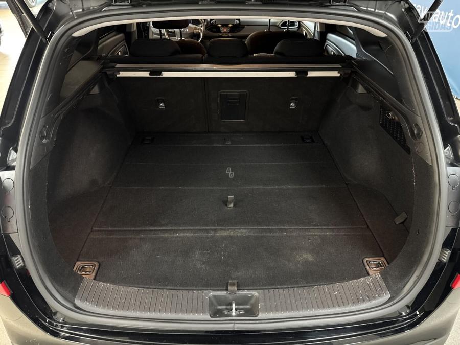Melns Hyundai i30 2020 Viļņa, ar dzinēja tilpumu 1.40 L un nobraukumu 119 tūkst. km par 13500 €, foto 26 vietnē AUTOMOTO.COM.LV